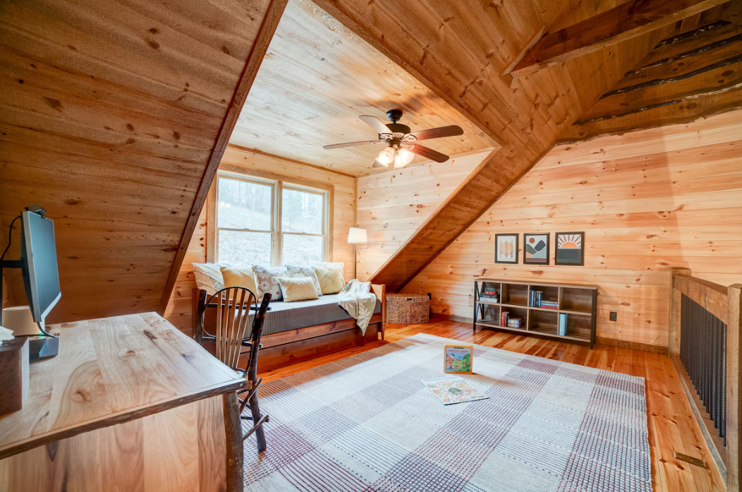 Shop Your Stay - Loft | River Bear Lodge